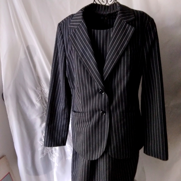 Chadwicks | Other | Vtg Ladies Chadwick Classicblackwhite Pinstripe ...